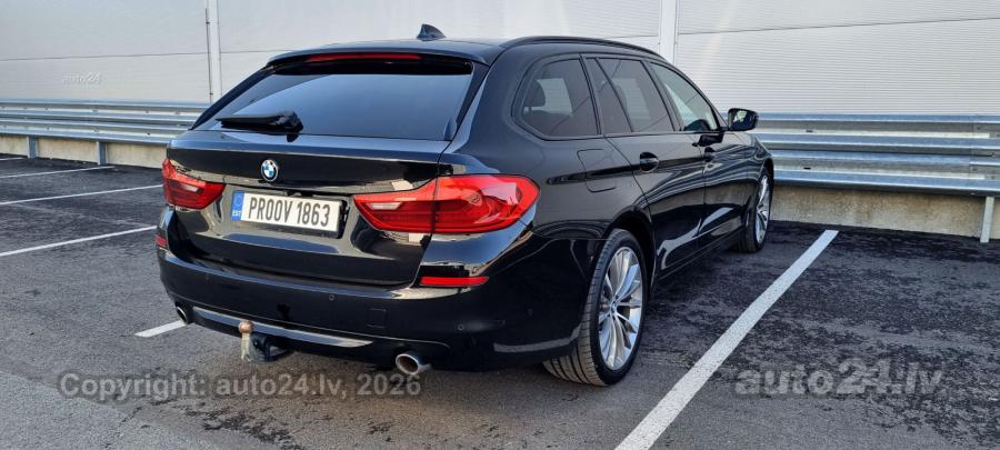Melns BMW 5 Series 2017 Tallina, ar dzinēja tilpumu 2.00 L un nobraukumu 225 tūkst. km par 18490 €, foto 10 vietnē AUTOMOTO.COM.LV