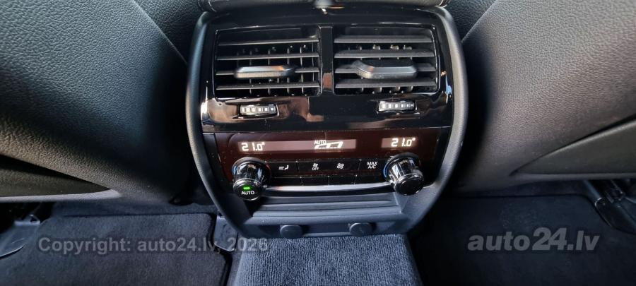 Melns BMW 5 Series 2017 Tallina, ar dzinēja tilpumu 2.00 L un nobraukumu 225 tūkst. km par 18490 €, foto 24 vietnē AUTOMOTO.COM.LV