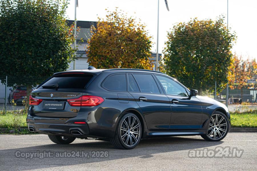 Melns BMW 5 Series 2017 Tartu, ar dzinēja tilpumu 3.00 L un nobraukumu 149 tūkst. km par 23700 €, foto 9 vietnē AUTOMOTO.COM.LV