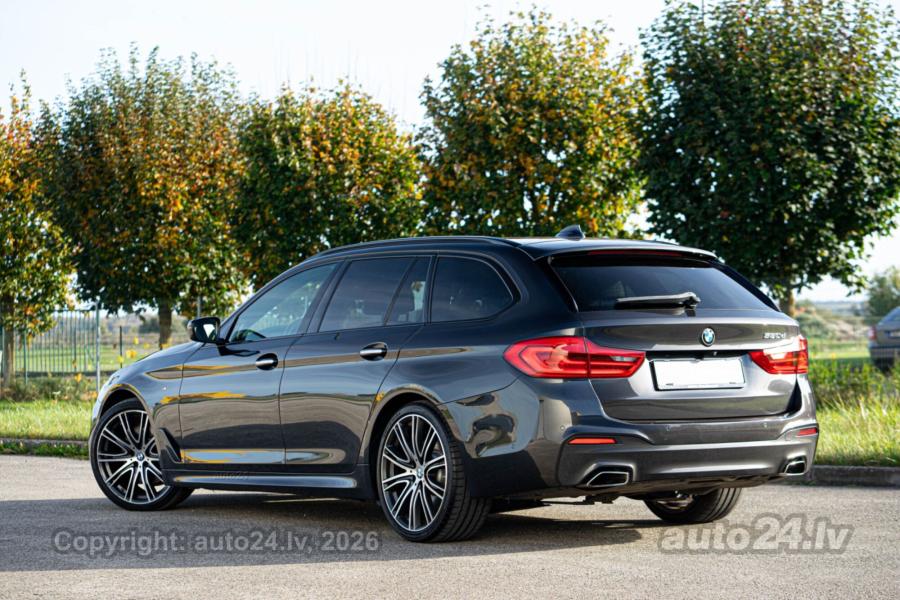 Melns BMW 5 Series 2017 Tartu, ar dzinēja tilpumu 3.00 L un nobraukumu 149 tūkst. km par 23700 €, foto 12 vietnē AUTOMOTO.COM.LV