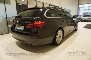 Melns BMW 5 Series 2017 Tallina, ar dzinēja tilpumu 2.00 L un nobraukumu 216 tūkst. km par 13900 €, foto 4 vietnē AUTOMOTO.COM.LV