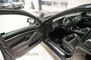 Melns BMW 5 Series 2017 Tallina, ar dzinēja tilpumu 2.00 L un nobraukumu 216 tūkst. km par 13900 €, foto 13 vietnē AUTOMOTO.COM.LV