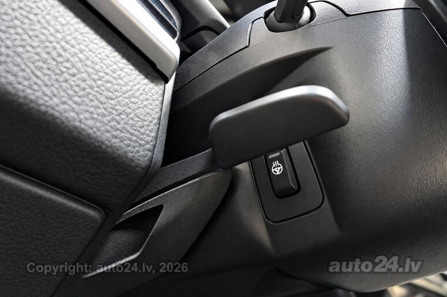 Melns BMW 5 Series 2017 Tallina, ar dzinēja tilpumu 2.00 L un nobraukumu 216 tūkst. km par 13900 €, foto 23 vietnē AUTOMOTO.COM.LV