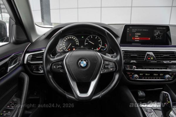 Black BMW 5 Series 2018 in Tartu, with an engine capacity of 2.00 L and mileage of 320 thousand km for 15500 €, photo 9 on AUTOMOTO.COM.LV