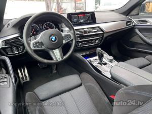 Black BMW 5 Series 2018 in Tallinn, with an engine capacity of 2.00 L and mileage of 196 thousand km for 22100 €, photo 10 on AUTOMOTO.COM.LV