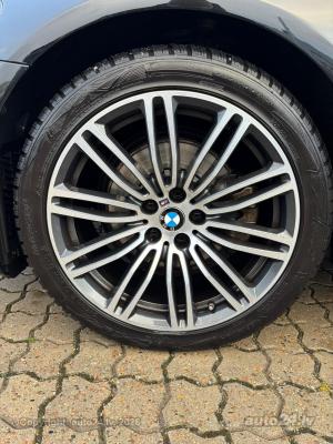 Black BMW 5 Series 2018 in Tallinn, with an engine capacity of 2.00 L and mileage of 196 thousand km for 22100 €, photo 28 on AUTOMOTO.COM.LV