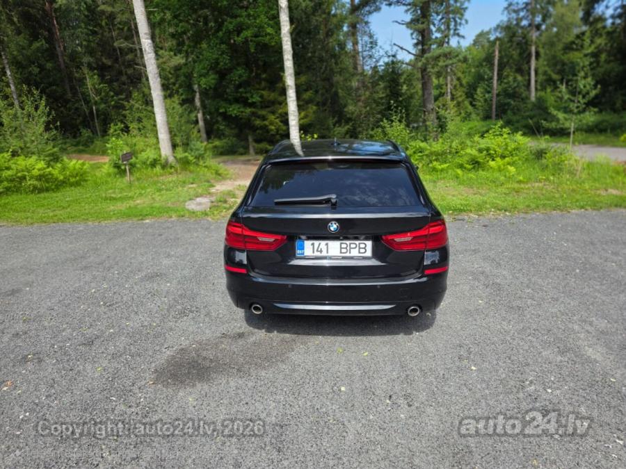 Black BMW 5 Series 2018 in Tallinn, with an engine capacity of 3.00 L and mileage of 189 thousand km for 20000 €, photo 5 on AUTOMOTO.COM.LV