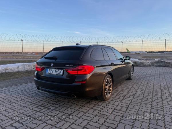 Melns BMW 5 Series 2018 Tallina, ar dzinēja tilpumu 2.00 L un nobraukumu 180 tūkst. km par 20700 €, foto 8 vietnē AUTOMOTO.COM.LV