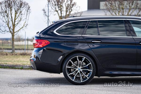 Melns BMW 5 Series 2018 Tartu, ar dzinēja tilpumu 2.00 L un nobraukumu 188 tūkst. km par 22900 €, foto 7 vietnē AUTOMOTO.COM.LV