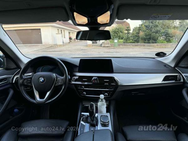 Melns BMW 5 Series 2018 Tallina, ar dzinēja tilpumu 2.00 L un nobraukumu 195 tūkst. km par 20900 €, foto 5 vietnē AUTOMOTO.COM.LV