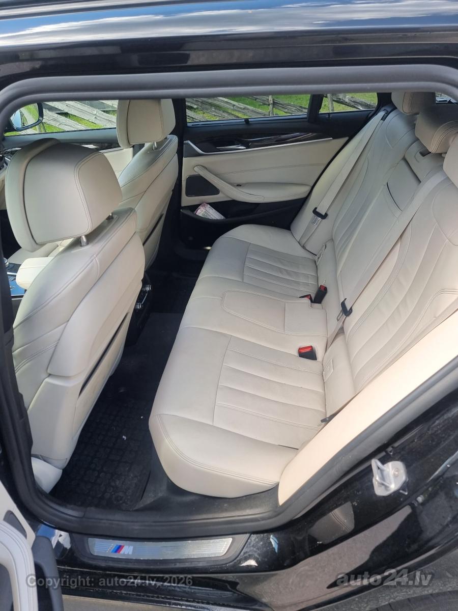 Melns BMW 5 Series 2018 Tallina, ar dzinēja tilpumu 2.00 L un nobraukumu 89 tūkst. km par 28900 €, foto 11 vietnē AUTOMOTO.COM.LV