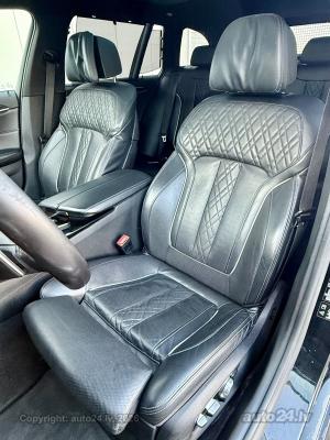 Melns BMW 5 Series 2018 Tartu, ar dzinēja tilpumu 3.00 L un nobraukumu 220 tūkst. km par 20700 €, foto 10 vietnē AUTOMOTO.COM.LV