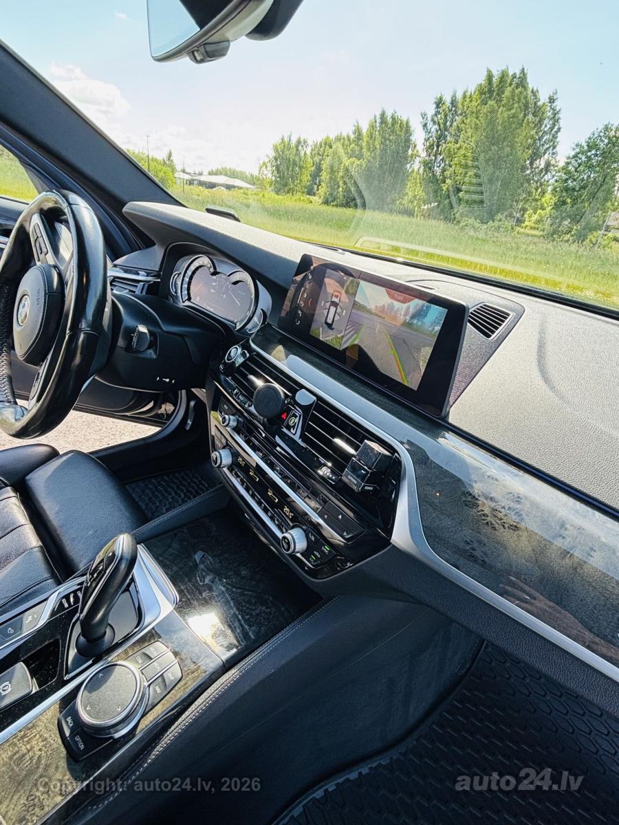 Melns BMW 5 Series 2018 Tallina, ar dzinēja tilpumu 3.00 L un nobraukumu 206 tūkst. km par 20800 €, foto 10 vietnē AUTOMOTO.COM.LV