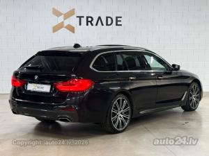 Melns BMW 5 Series 2018 Pērnava, ar dzinēja tilpumu 3.00 L un nobraukumu 294 tūkst. km par 18990 €, foto 3 vietnē AUTOMOTO.COM.LV