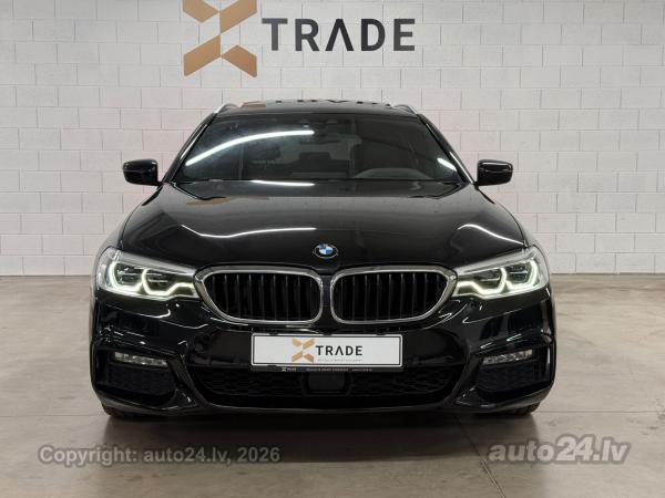 Melns BMW 5 Series 2018 Pērnava, ar dzinēja tilpumu 3.00 L un nobraukumu 294 tūkst. km par 18990 €, foto 3 vietnē AUTOMOTO.COM.LV