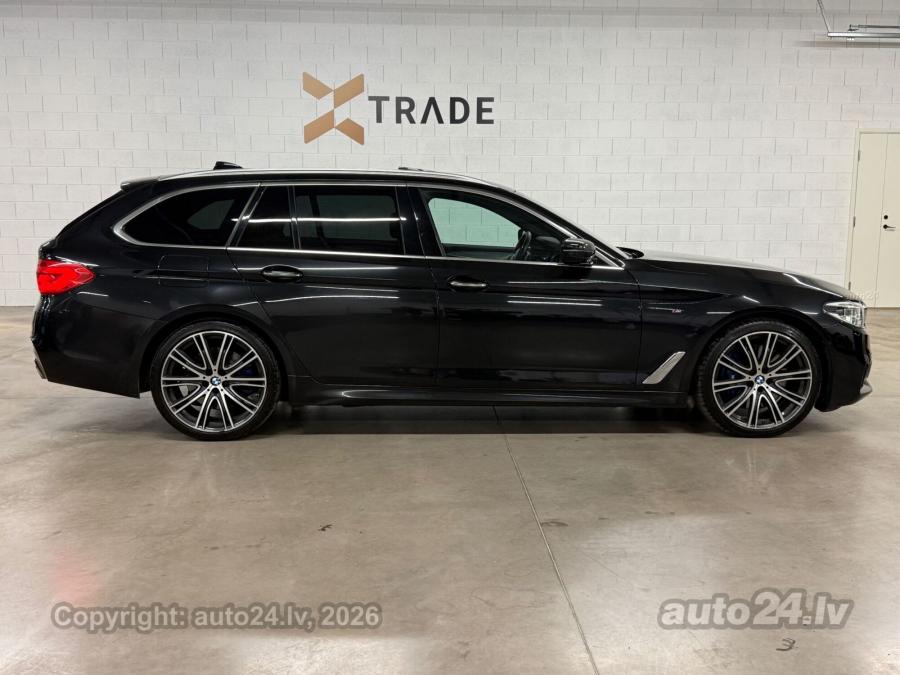 Melns BMW 5 Series 2018 Pērnava, ar dzinēja tilpumu 3.00 L un nobraukumu 294 tūkst. km par 18990 €, foto 8 vietnē AUTOMOTO.COM.LV