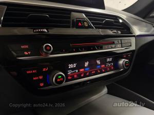 Melns BMW 5 Series 2018 Pērnava, ar dzinēja tilpumu 3.00 L un nobraukumu 294 tūkst. km par 18990 €, foto 17 vietnē AUTOMOTO.COM.LV