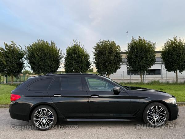 Melns BMW 5 Series 2018 Tartu, ar dzinēja tilpumu 3.00 L un nobraukumu 205 tūkst. km par 20600 €, foto 7 vietnē AUTOMOTO.COM.LV