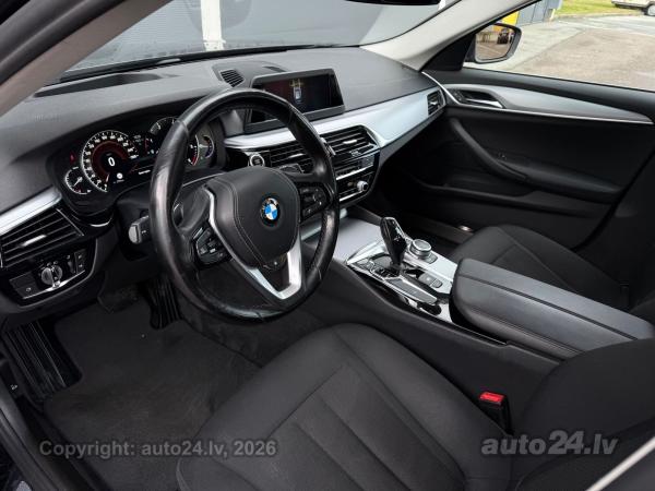 БМВ 5 Серия 2018 в Таллин на AUTOMOTO.COM.LV Черный БМВ 5 Серия 2018 в Таллин, объемом двигателя 2.00 л и пробегом 289 тыс. км за 13990 €, фото 9 на AUTOMOTO.COM.LV