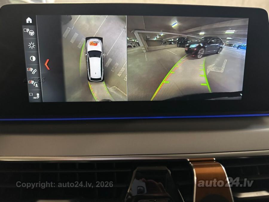 Black BMW 5 Series 2018 in Tallinn, with an engine capacity of 2.00 L and mileage of 232 thousand km for 19500 €, photo 14 on AUTOMOTO.COM.LV