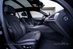 Black BMW 5 Series 2018 in Tartu, with an engine capacity of 3.00 L and mileage of 165 thousand km for 27900 €, photo 14 on AUTOMOTO.COM.LV
