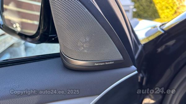 Melns BMW 5 Series 2019 Tallina, ar dzinēja tilpumu 2.00 L un nobraukumu 148 tūkst. km par 26900 €, foto 11 vietnē AUTOMOTO.COM.LV