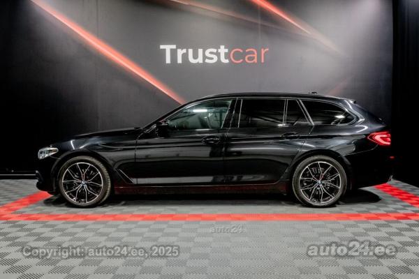 Black BMW 5 Series 2019 in Parnu, with an engine capacity of 2.00 L and mileage of 211 thousand km for 18500 €, photo 5 on AUTOMOTO.COM.LV
