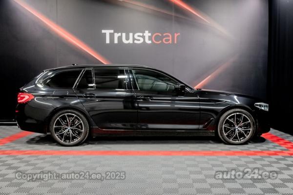 Black BMW 5 Series 2019 in Parnu, with an engine capacity of 2.00 L and mileage of 211 thousand km for 18500 €, photo 9 on AUTOMOTO.COM.LV