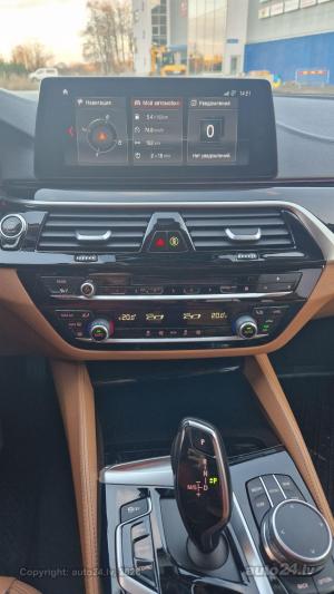 Melns BMW 5 Series 2019 Tallina, ar dzinēja tilpumu 2.00 L un nobraukumu 209 tūkst. km par 18900 €, foto 15 vietnē AUTOMOTO.COM.LV