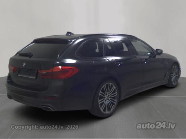 Black BMW 5 Series 2019 in Tallinn, with an engine capacity of 3.00 L and mileage of 200 thousand km for 27300 €, photo 3 on AUTOMOTO.COM.LV