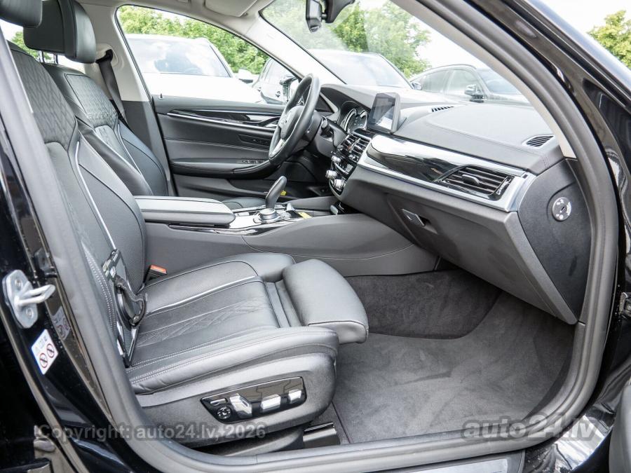 Melns BMW 5 Series 2019 Tallina, ar dzinēja tilpumu 2.00 L un nobraukumu 137 tūkst. km par 26990 €, foto 6 vietnē AUTOMOTO.COM.LV