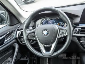 Melns BMW 5 Series 2019 Tallina, ar dzinēja tilpumu 2.00 L un nobraukumu 137 tūkst. km par 26990 €, foto 8 vietnē AUTOMOTO.COM.LV