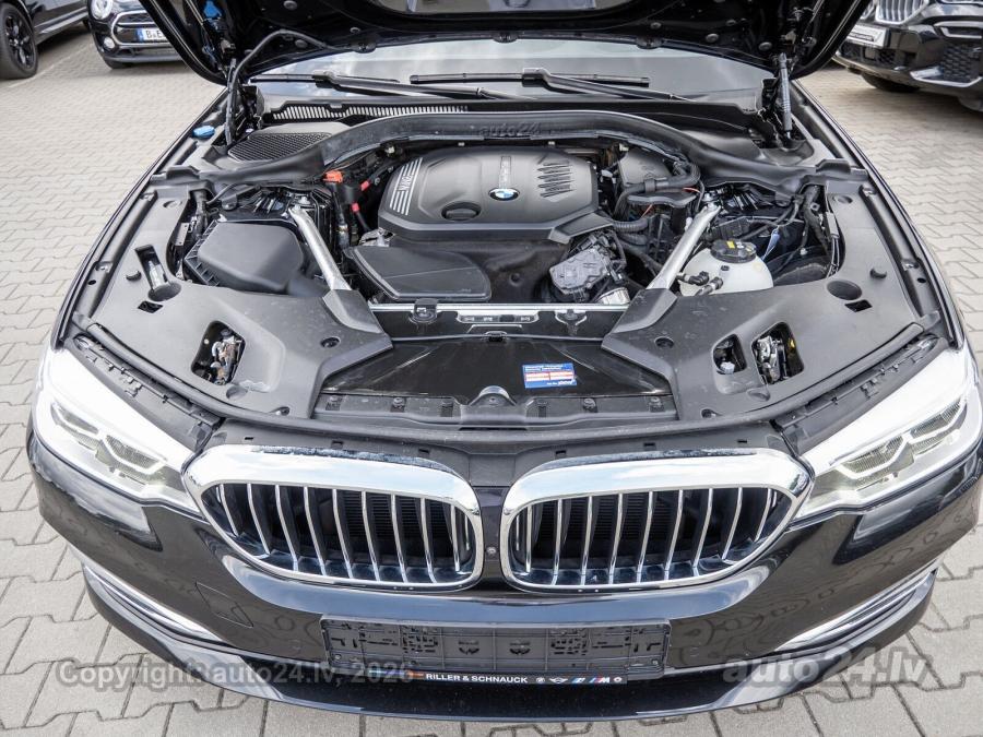 Melns BMW 5 Series 2019 Tallina, ar dzinēja tilpumu 2.00 L un nobraukumu 137 tūkst. km par 26990 €, foto 16 vietnē AUTOMOTO.COM.LV