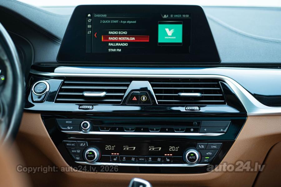 Melns BMW 5 Series 2019 Tartu, ar dzinēja tilpumu 3.00 L un nobraukumu 235 tūkst. km par 19500 €, foto 13 vietnē AUTOMOTO.COM.LV