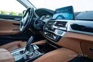 Melns BMW 5 Series 2019 Tartu, ar dzinēja tilpumu 3.00 L un nobraukumu 235 tūkst. km par 19500 €, foto 22 vietnē AUTOMOTO.COM.LV