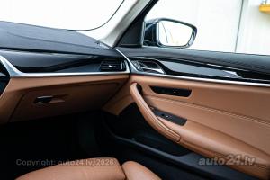 Melns BMW 5 Series 2019 Tartu, ar dzinēja tilpumu 3.00 L un nobraukumu 235 tūkst. km par 19500 €, foto 23 vietnē AUTOMOTO.COM.LV