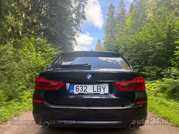 Black BMW 5 Series 2019 in Johvi, with an engine capacity of 2.00 L and mileage of 169 thousand km for 23300 €, photo 6 on AUTOMOTO.COM.LV