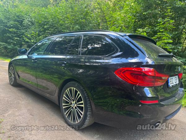 Black BMW 5 Series 2019 in Johvi, with an engine capacity of 2.00 L and mileage of 169 thousand km for 23300 €, photo 7 on AUTOMOTO.COM.LV