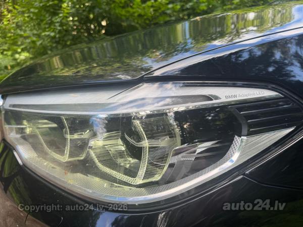 Black BMW 5 Series 2019 in Johvi, with an engine capacity of 2.00 L and mileage of 169 thousand km for 23300 €, photo 9 on AUTOMOTO.COM.LV
