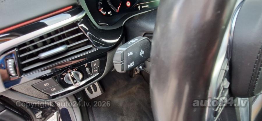 Melns BMW 5 Series 2019 Tartu, ar dzinēja tilpumu 2.00 L un nobraukumu 196 tūkst. km par 24999 €, foto 21 vietnē AUTOMOTO.COM.LV