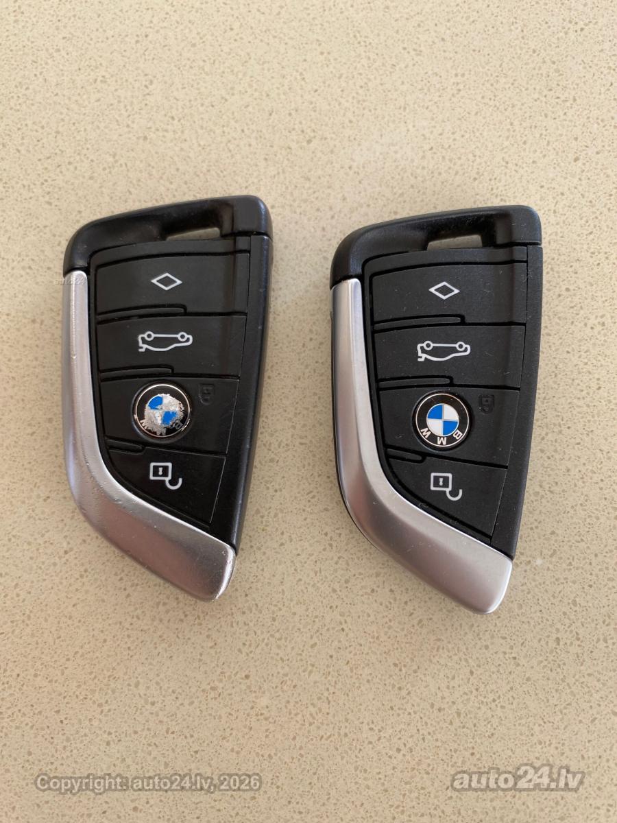 Melns BMW 5 Series 2019 Tallina, ar dzinēja tilpumu 3.00 L un nobraukumu 181 tūkst. km par 23500 €, foto 28 vietnē AUTOMOTO.COM.LV