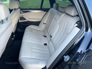 Melns BMW 5 Series 2019 Tallina, ar dzinēja tilpumu 3.00 L un nobraukumu 181 tūkst. km par 29000 €, foto 7 vietnē AUTOMOTO.COM.LV