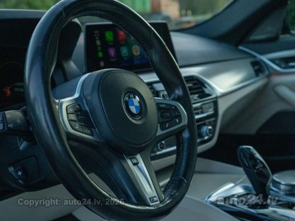 Black BMW 5 Series 2019 in Tallinn, with an engine capacity of 3.00 L and mileage of 181 thousand km for 29000 €, photo 9 on AUTOMOTO.COM.LV