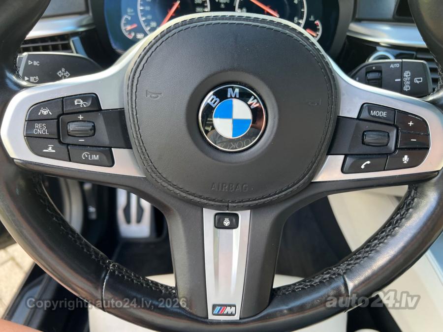 Melns BMW 5 Series 2019 Tallina, ar dzinēja tilpumu 3.00 L un nobraukumu 181 tūkst. km par 29000 €, foto 23 vietnē AUTOMOTO.COM.LV