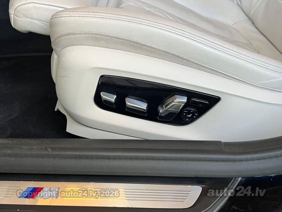 Melns BMW 5 Series 2019 Tallina, ar dzinēja tilpumu 3.00 L un nobraukumu 181 tūkst. km par 29000 €, foto 24 vietnē AUTOMOTO.COM.LV