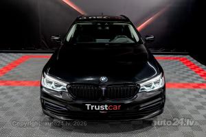 Melns BMW 5 Series 2019 Pērnava, ar dzinēja tilpumu 3.00 L un nobraukumu 230 tūkst. km par 18500 €, foto 3 vietnē AUTOMOTO.COM.LV