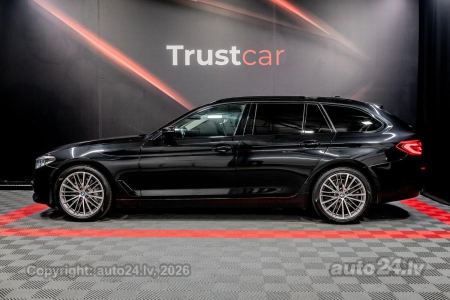 Melns BMW 5 Series 2019 Pērnava, ar dzinēja tilpumu 3.00 L un nobraukumu 230 tūkst. km par 18500 €, foto 6 vietnē AUTOMOTO.COM.LV