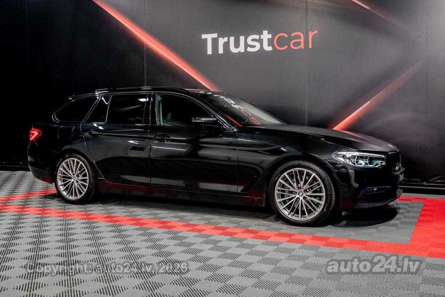 Melns BMW 5 Series 2019 Pērnava, ar dzinēja tilpumu 3.00 L un nobraukumu 230 tūkst. km par 18500 €, foto 10 vietnē AUTOMOTO.COM.LV