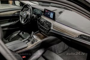 Melns BMW 5 Series 2019 Pērnava, ar dzinēja tilpumu 3.00 L un nobraukumu 230 tūkst. km par 18500 €, foto 16 vietnē AUTOMOTO.COM.LV