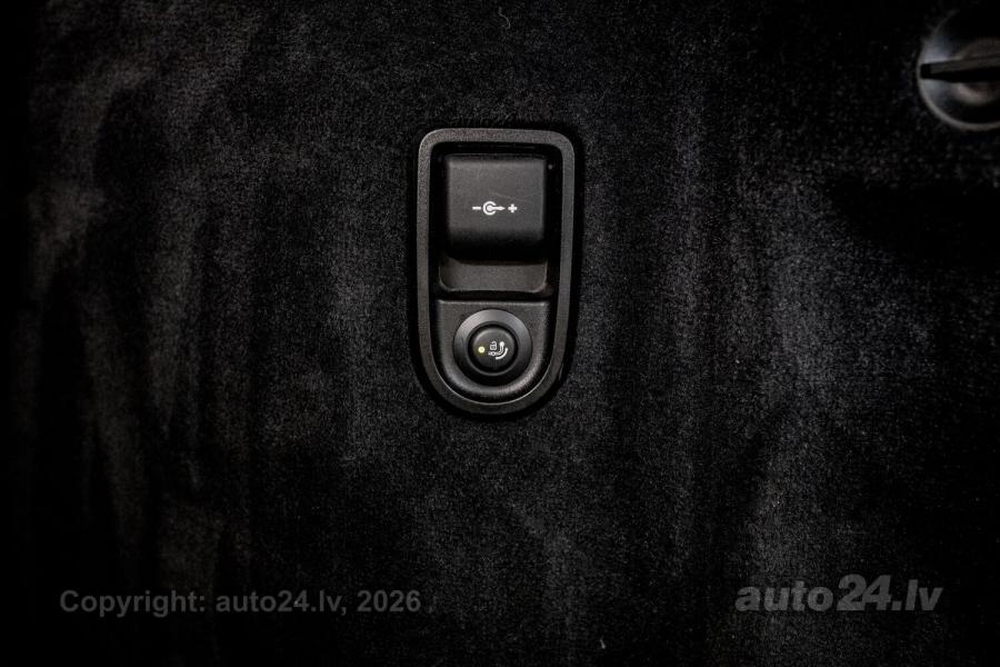 Melns BMW 5 Series 2019 Pērnava, ar dzinēja tilpumu 3.00 L un nobraukumu 230 tūkst. km par 18500 €, foto 23 vietnē AUTOMOTO.COM.LV